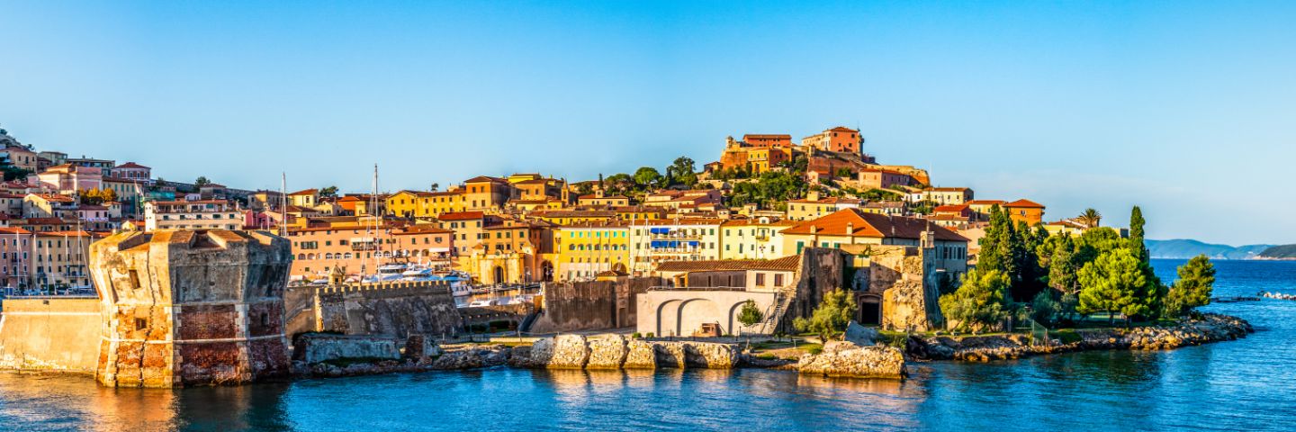 Rome to Barcelona Voyage Itinerary | Luxury Mediterranean cruises ...